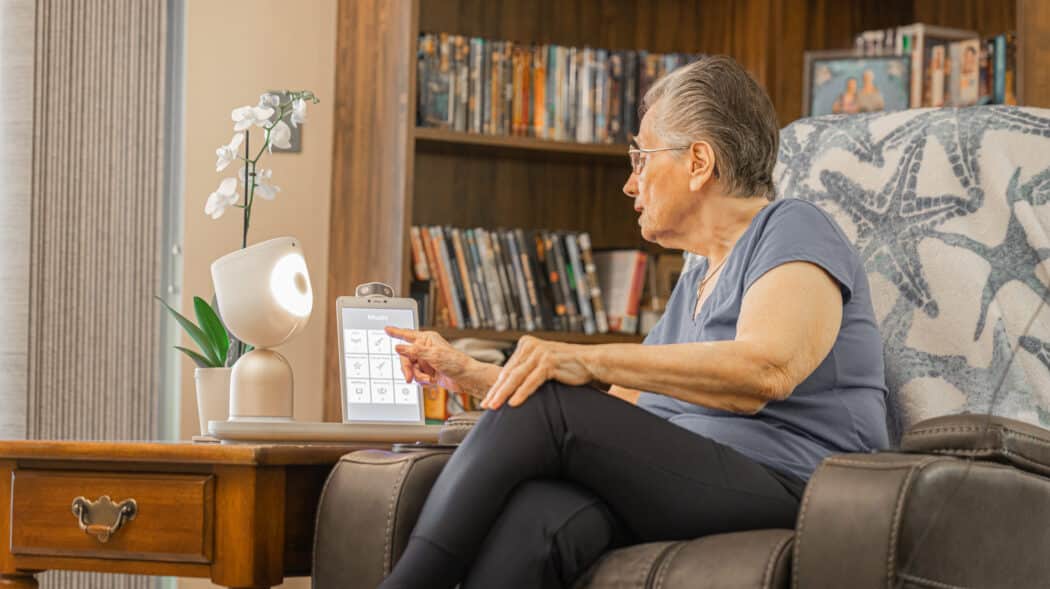 Remote Patient Monitoring: Examples, & Benefits for Physicians